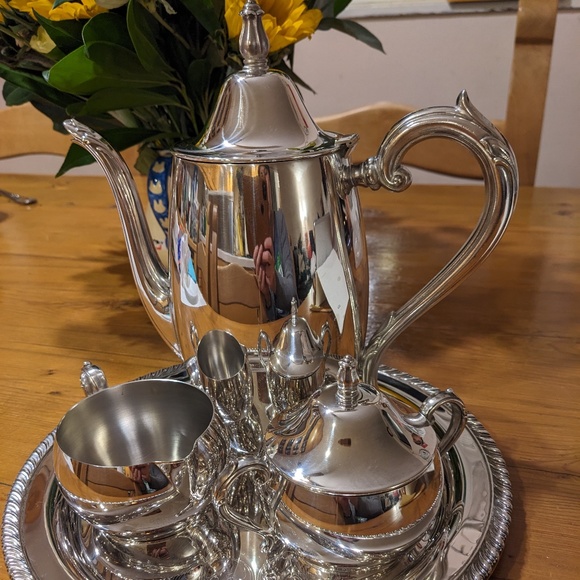 Oneida | Dining | Oneida Silverplated Coffeetea Set Mid Century Modern ...
